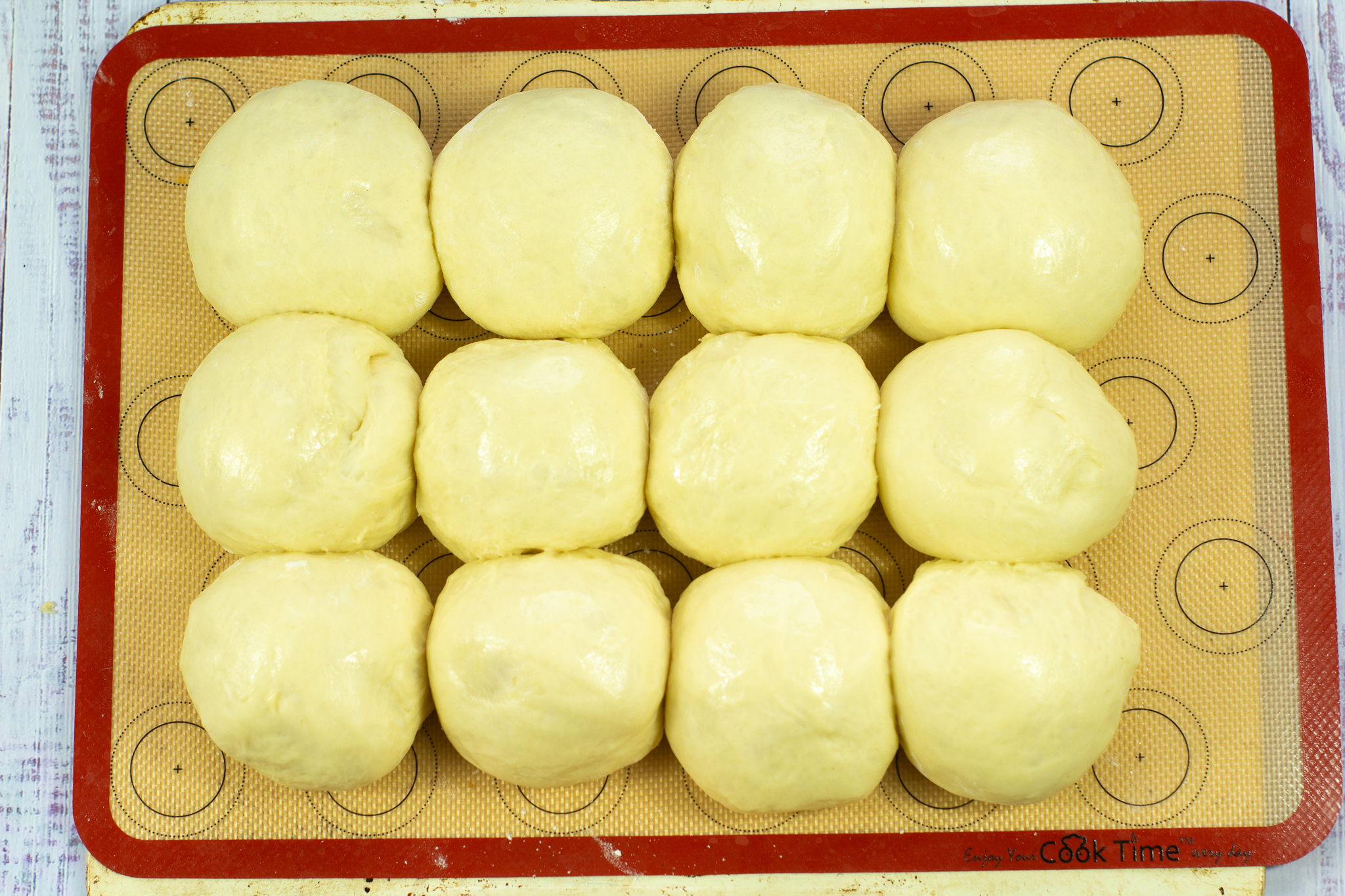 Pucker Up Buttercup Iced Buns. - Apply to Face Blog