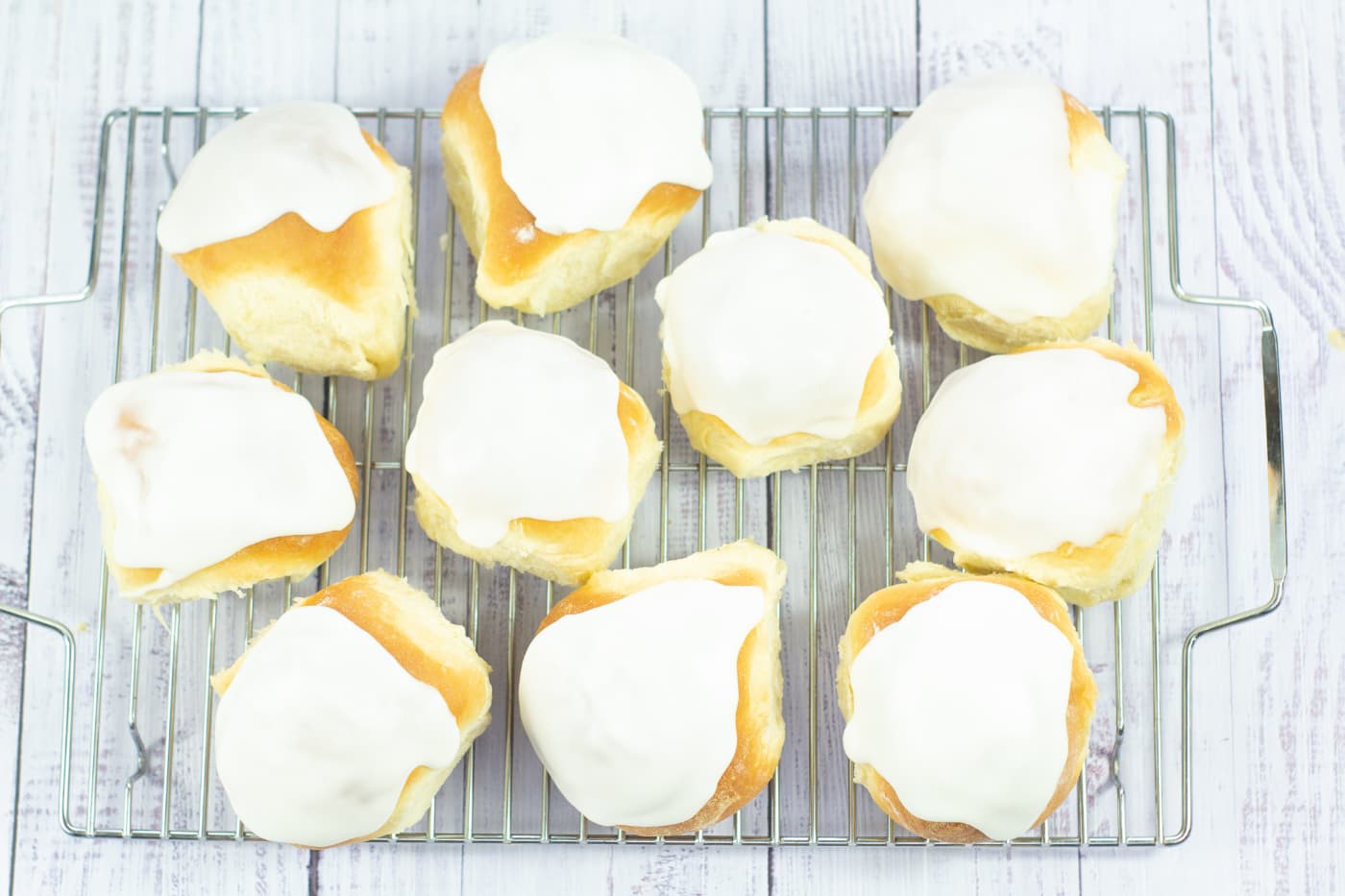 Pucker Up Buttercup Iced Buns. - Apply to Face Blog