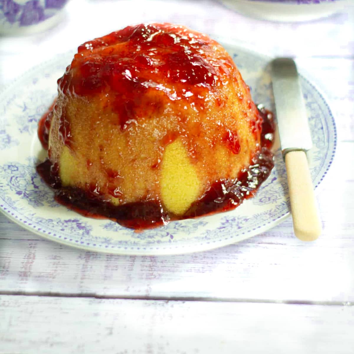 Slow Cooker Jam Sponge - Apply to Face Blog
