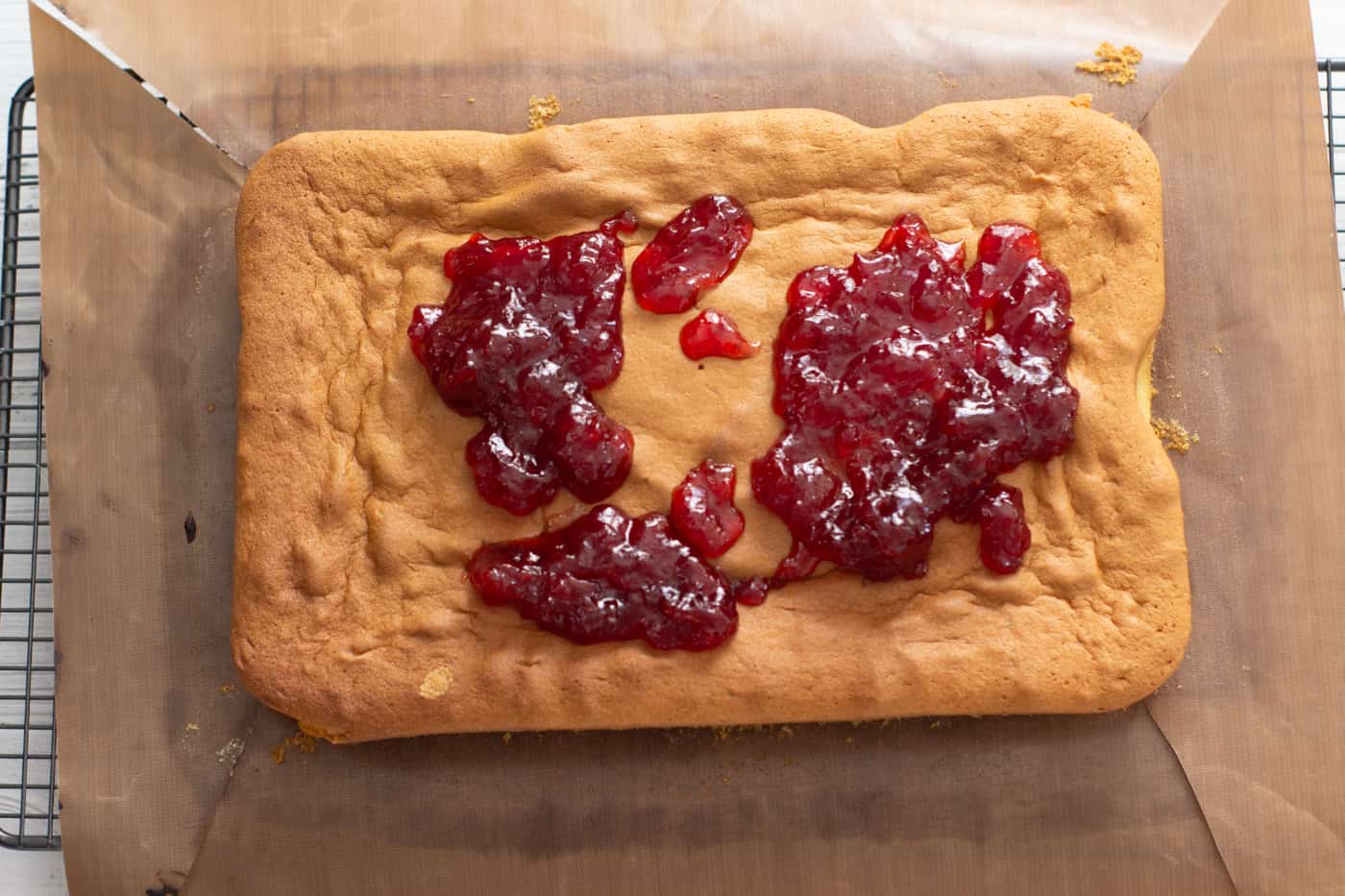 Old School Jam and Coconut Sponge - Apply to Face Blog