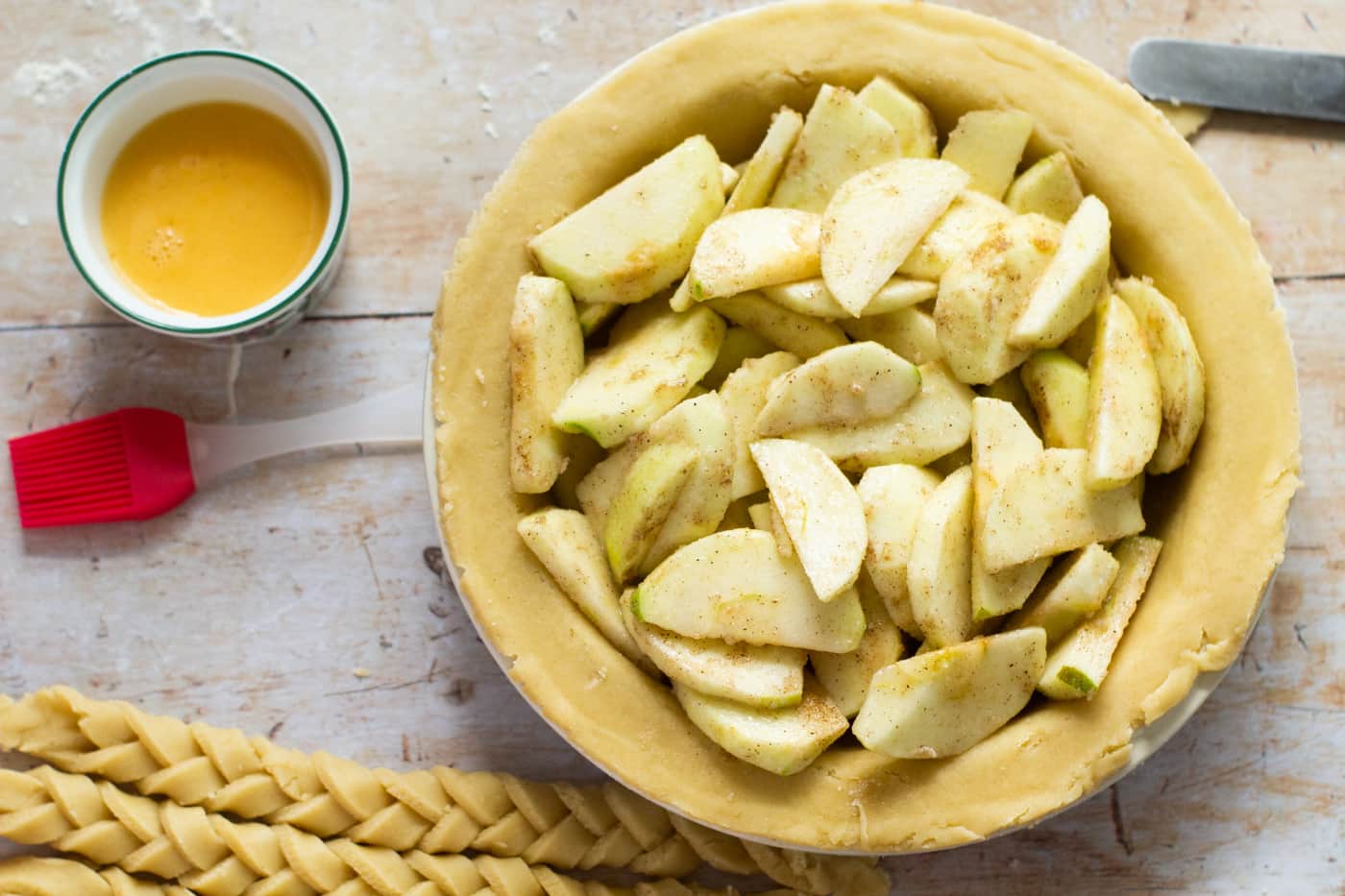 Apple Crumble Pie - Apply to Face Blog