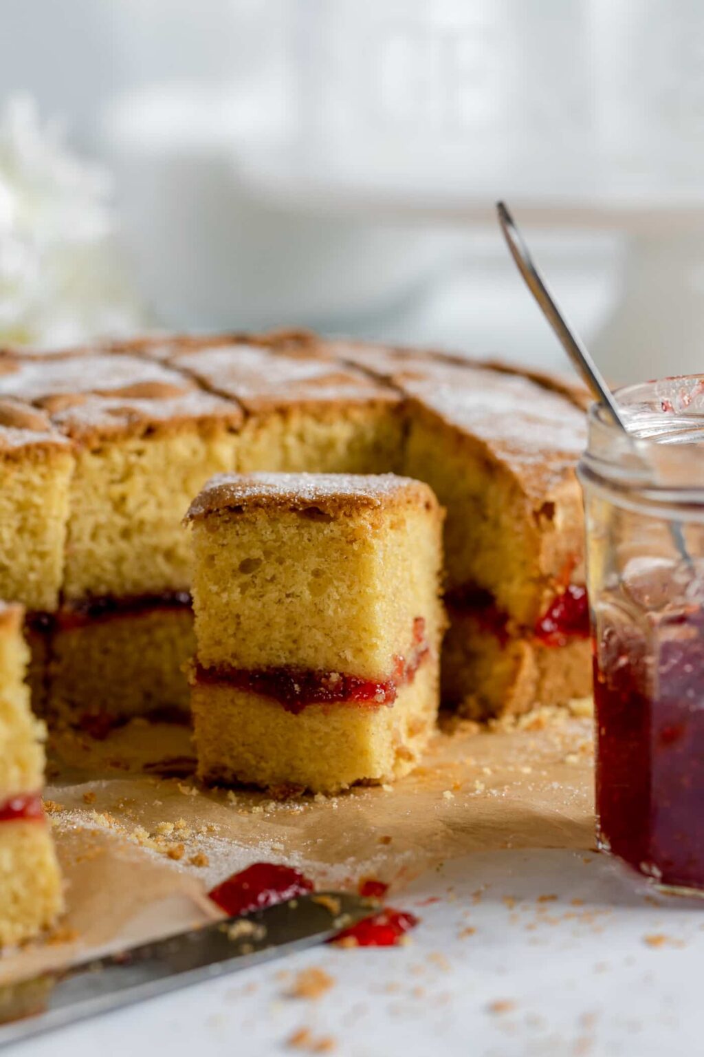 Victoria Sponge Traybake - Apply to Face Blog