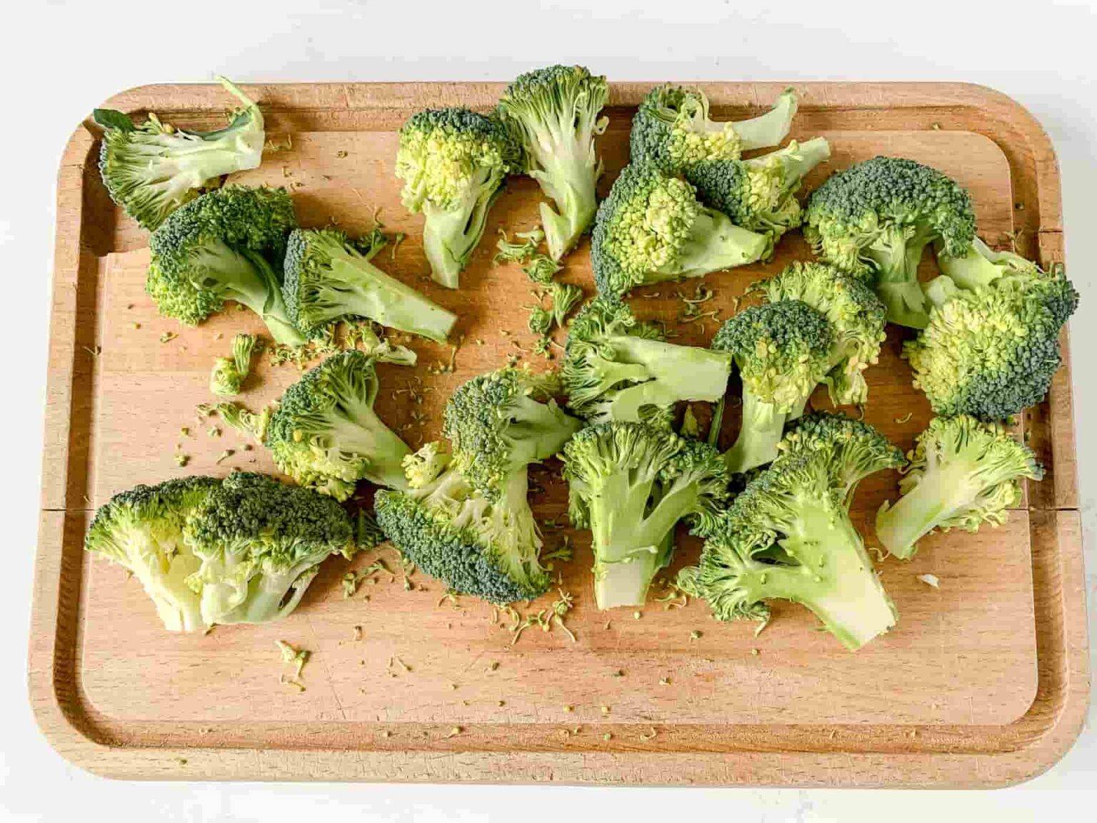 Easy Roasted Garlic Broccoli - Apply to Face Blog