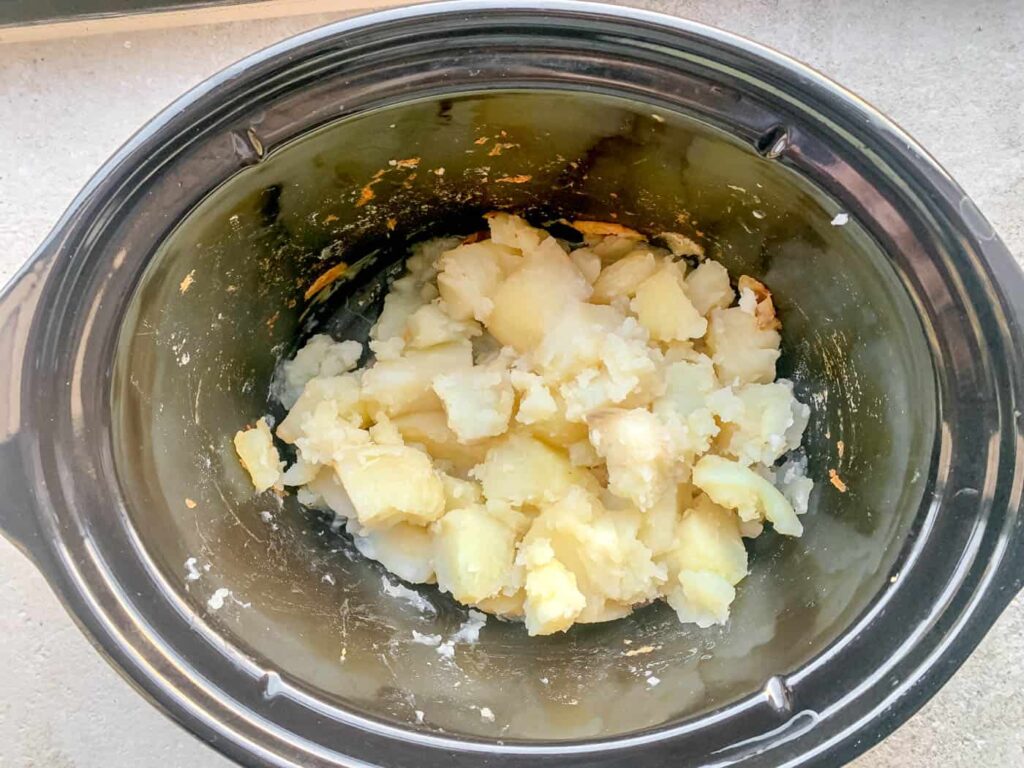 Easy Slow Cooker Mashed Potatoes - Apply to Face Blog