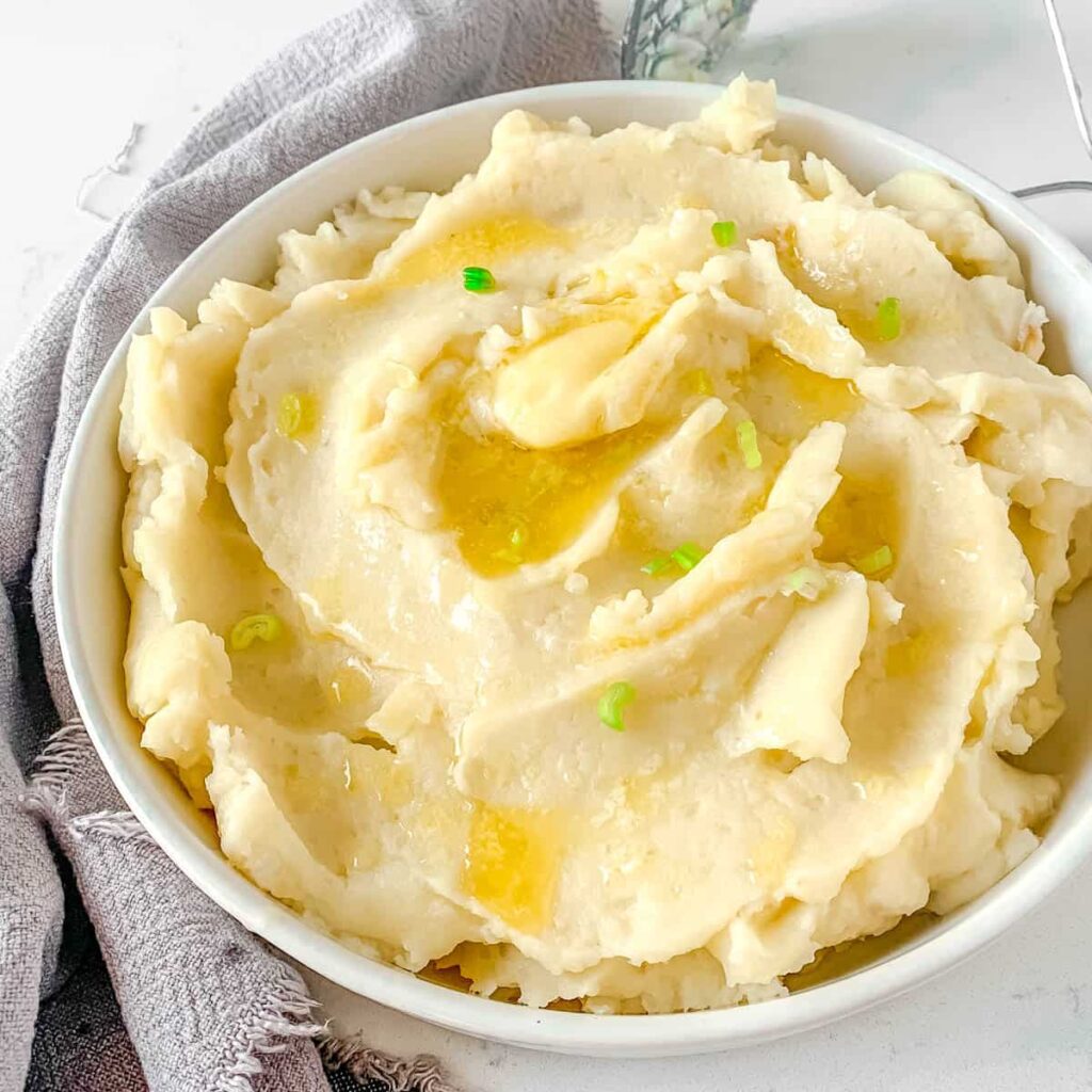 Slow Cooker Jam Sponge - Apply to Face Blog