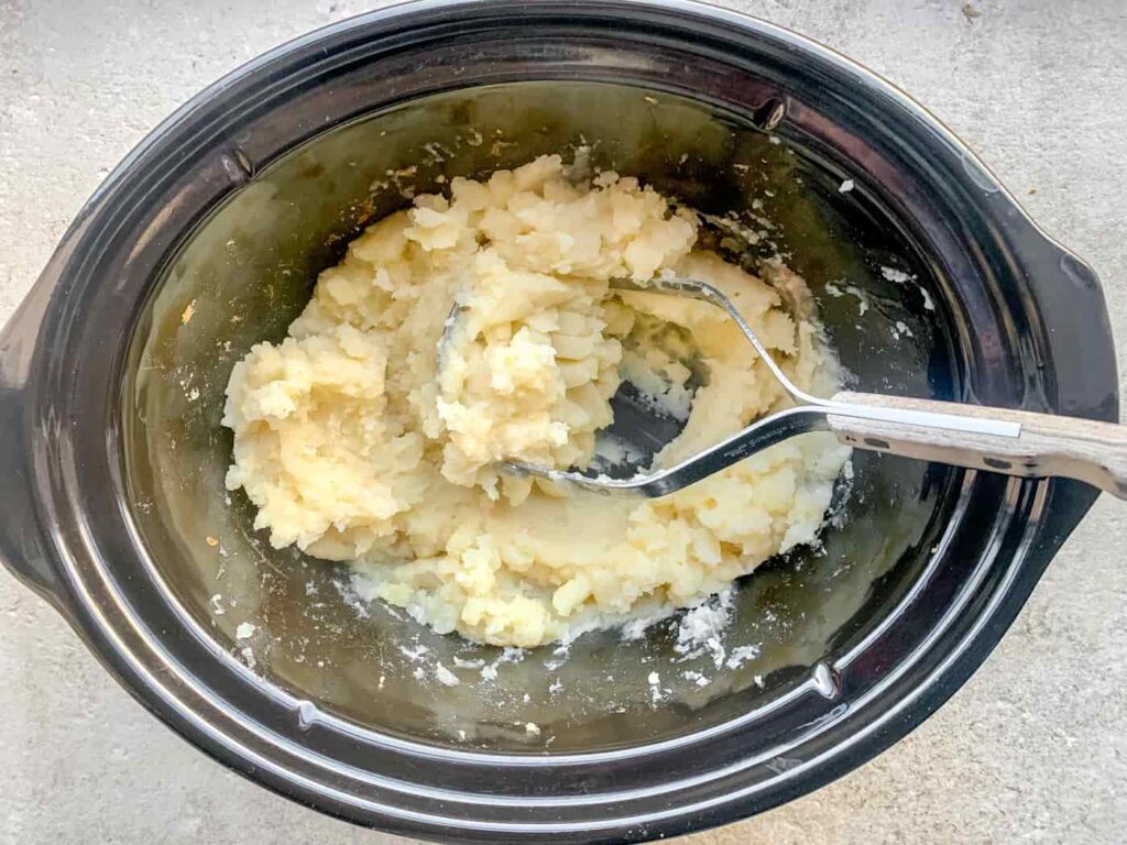 Easy Slow Cooker Mashed Potatoes - Apply to Face Blog