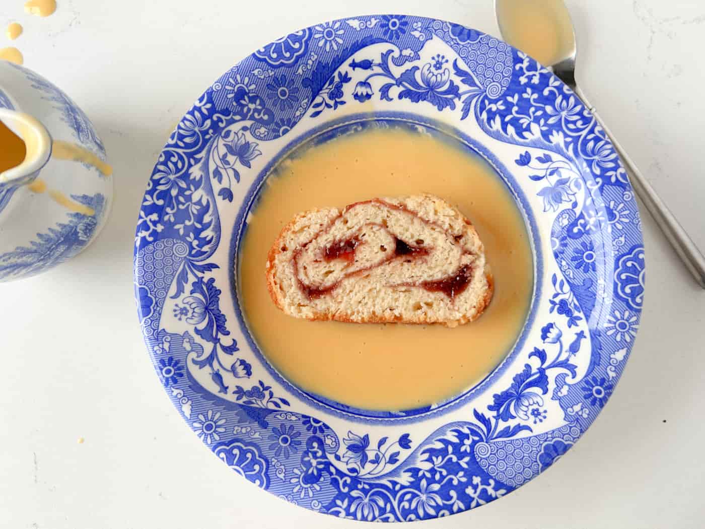 Easy Jam Roly Poly - Apply to Face Blog